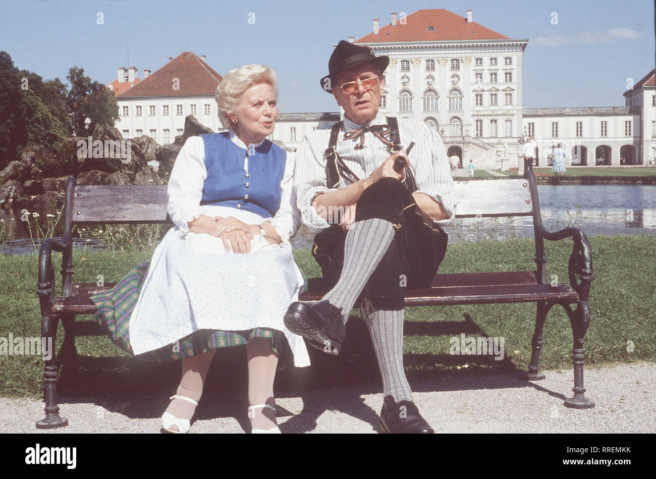 HEIDI UND ERNI / 8. Der verlorene Großvater / Heidi (HEIDI KABEL) und ...