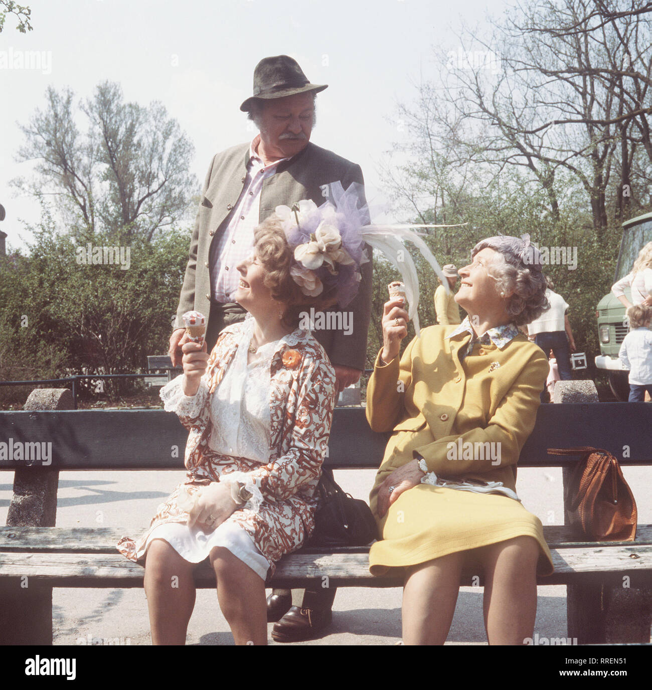 MEISTER EDER UND SEIN PUMUCKL / Pumuckl im Zoo / D 1983 / Szene mit ...