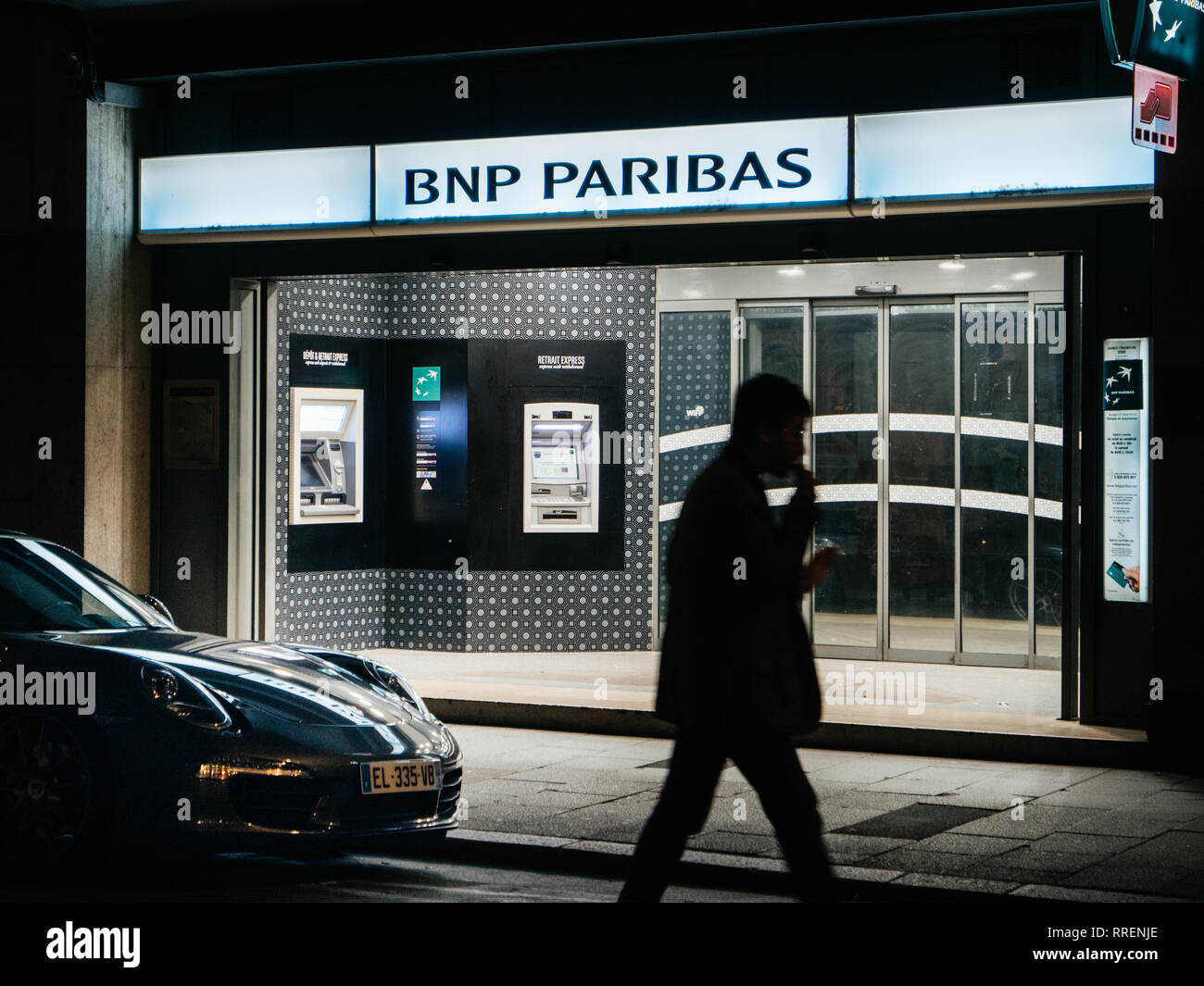 Two atms hi-res stock photography and images - Alamy