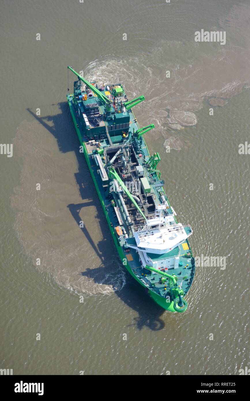 Suction dredger Scheldt River on the Elbe, Belgian hold suction ship ...