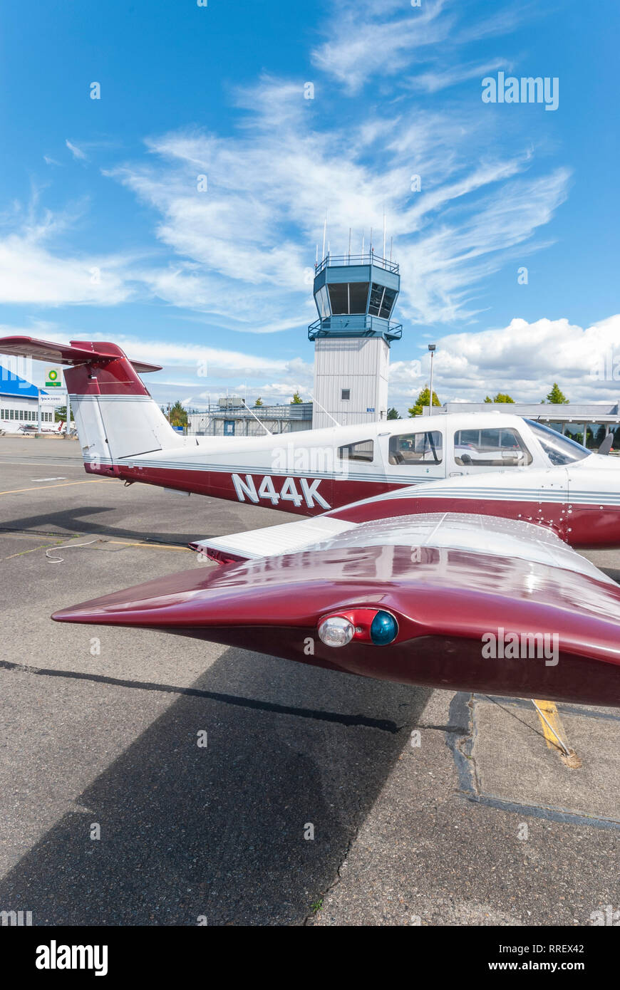 Outer wing lighting is show on an airplane in Gig Harbor Airport ...