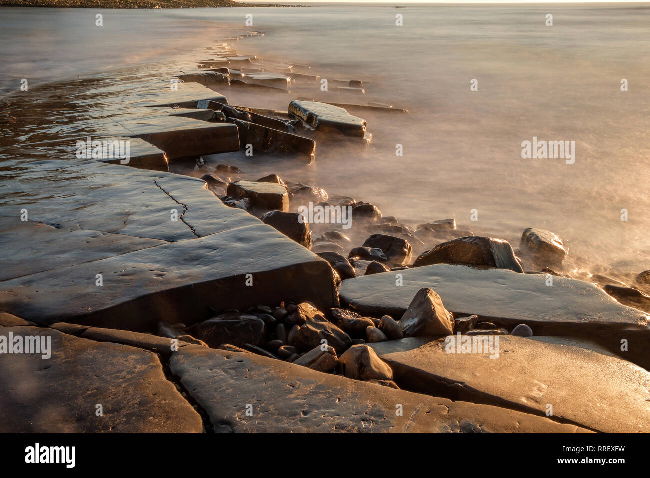 Broken stone ridges hi-res stock photography and images - Alamy