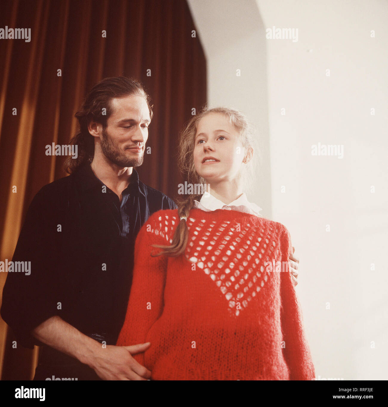 Anna tv serie d 1987 hi-res stock photography and images - Alamy