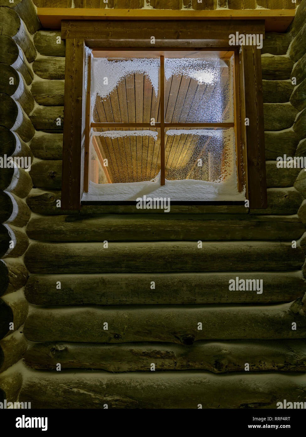 Scandinavia house night snow hi-res stock photography and images - Alamy