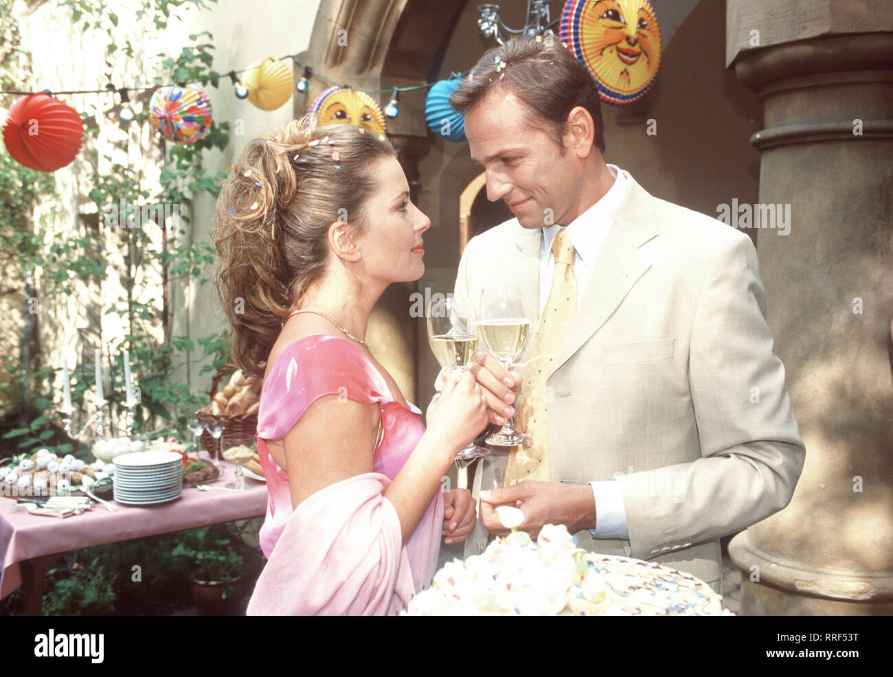 UNSER CHARLY / Folge: Das kann nur Charly sein / Szene: Achim Lenz ...