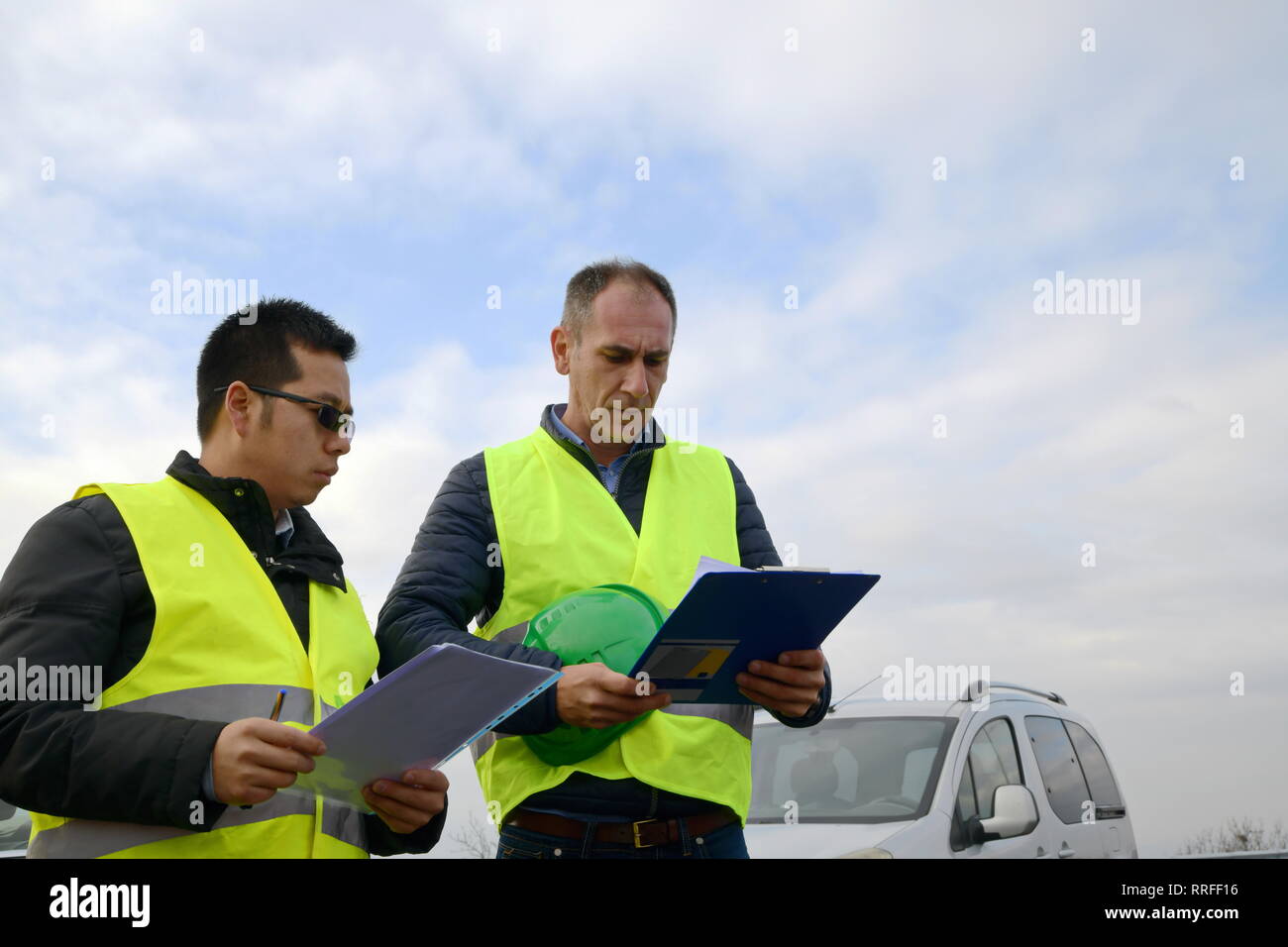 Newly constructed highway hi-res stock photography and images - Alamy