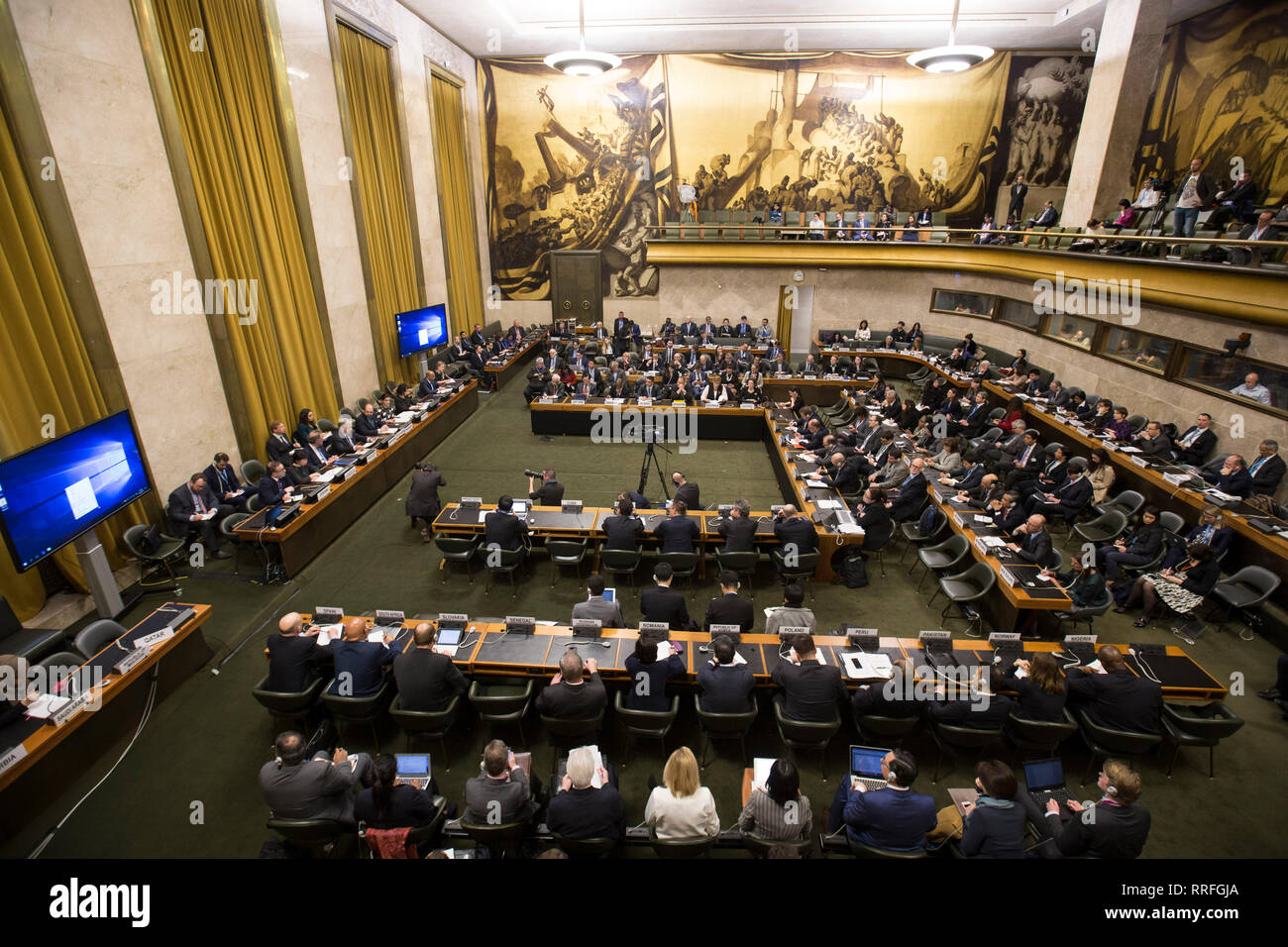 Disarmament conference geneva hi-res stock photography and images - Alamy