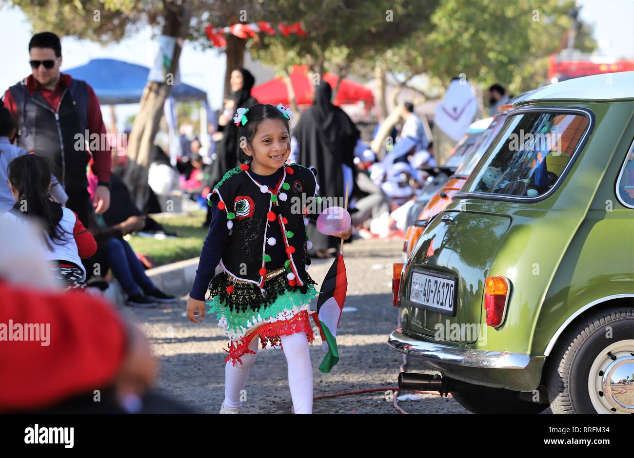 Kuwait City, Kuwait. 25th Feb, 2019. A girl dressed in colors of the ...