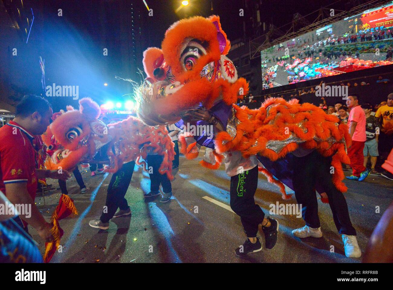 Johor Bahru, Malaysia. 25th Feb, 2019. People perform lion dance during ...