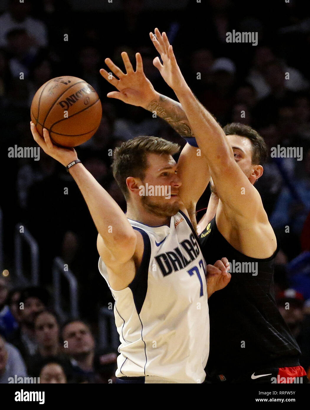 Los Angeles, California, USA. 25th Feb, 2019. Dallas Mavericks' Luka ...