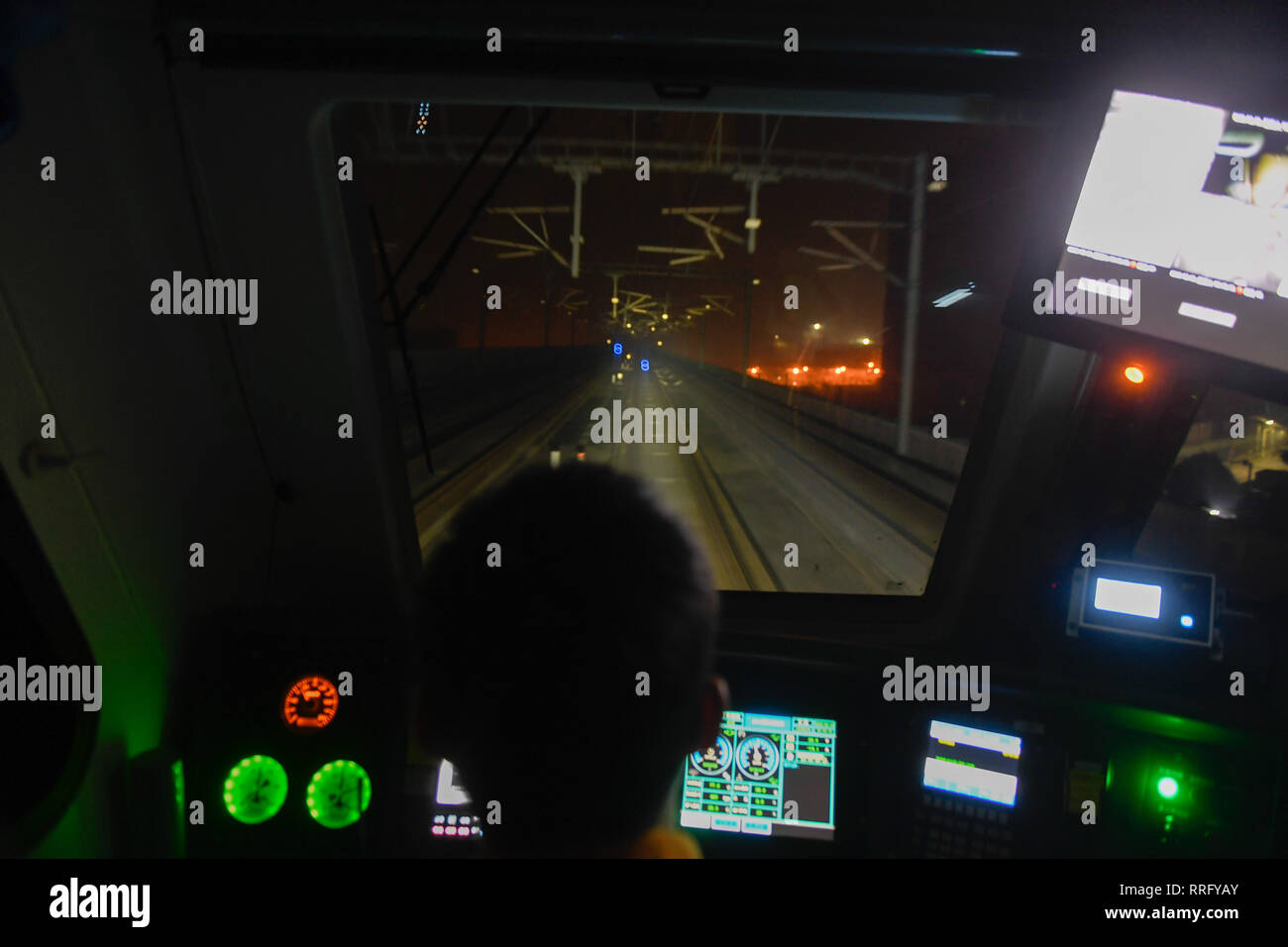 Railway Catenary System High Resolution Stock Photography and Images ...