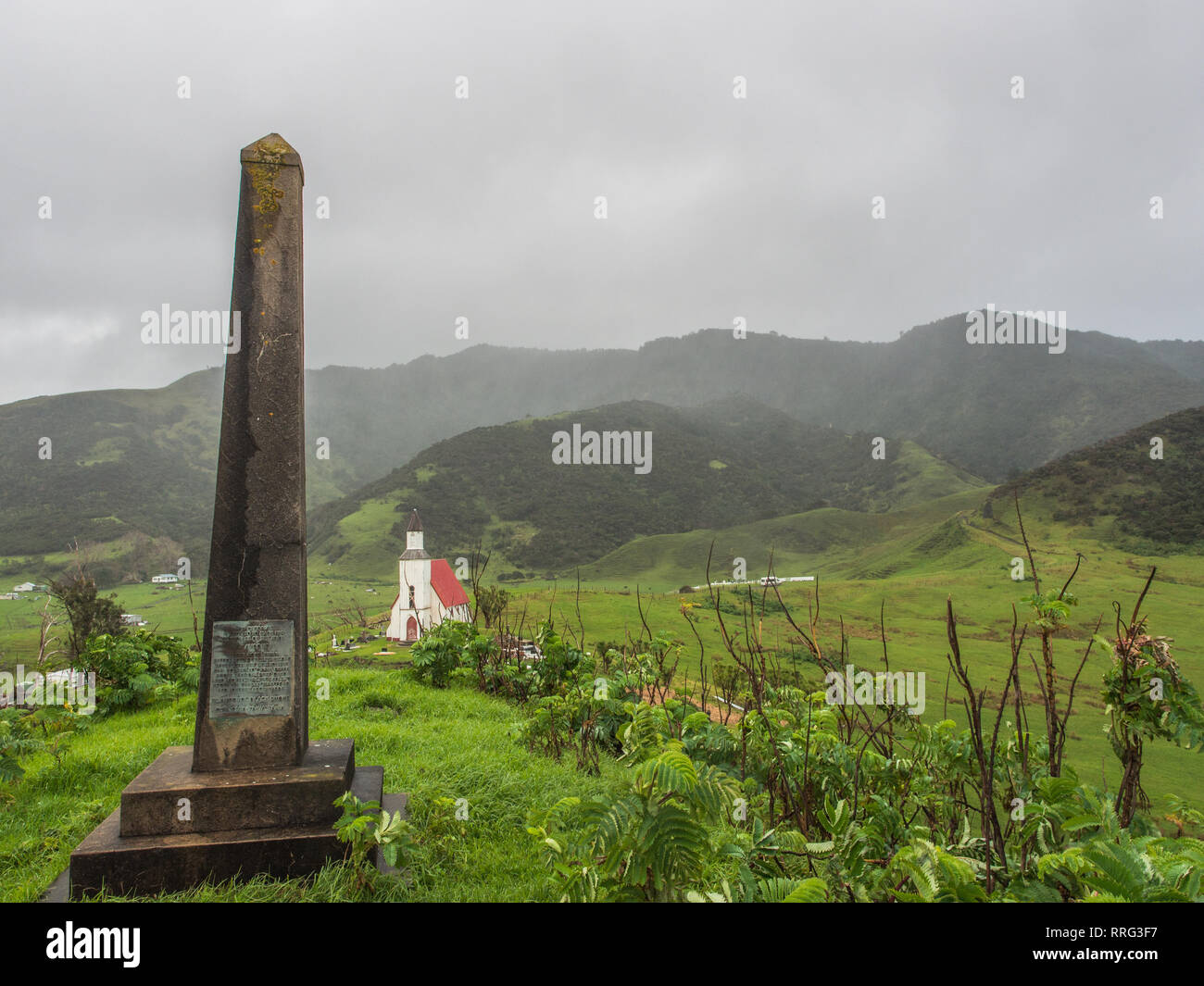 Memorial obelisk commemorating Te Aupouri iwi, on the site of Makora Pa ...