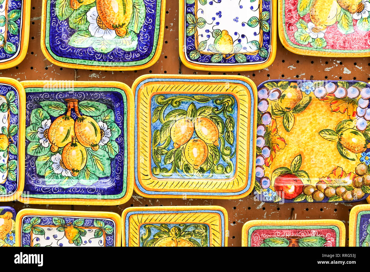 Positano pottery ceramics ceramic hi-res stock photography and images ...
