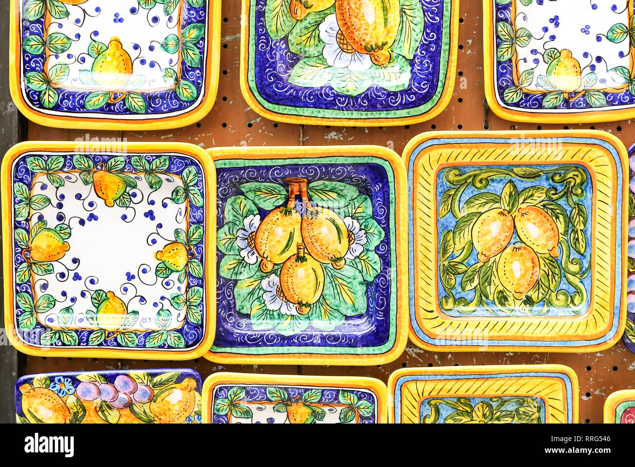 Positano pottery ceramics hi-res stock photography and images - Alamy