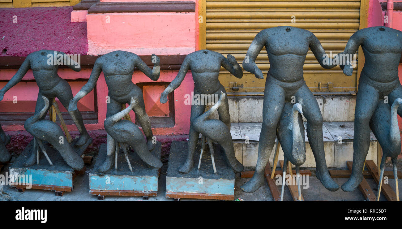 Incomplete statues hi-res stock photography and images - Alamy