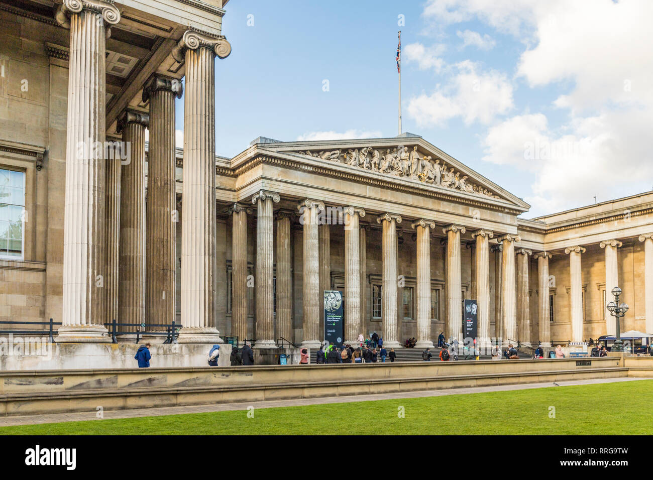 Europe england london british museum hi-res stock photography and ...