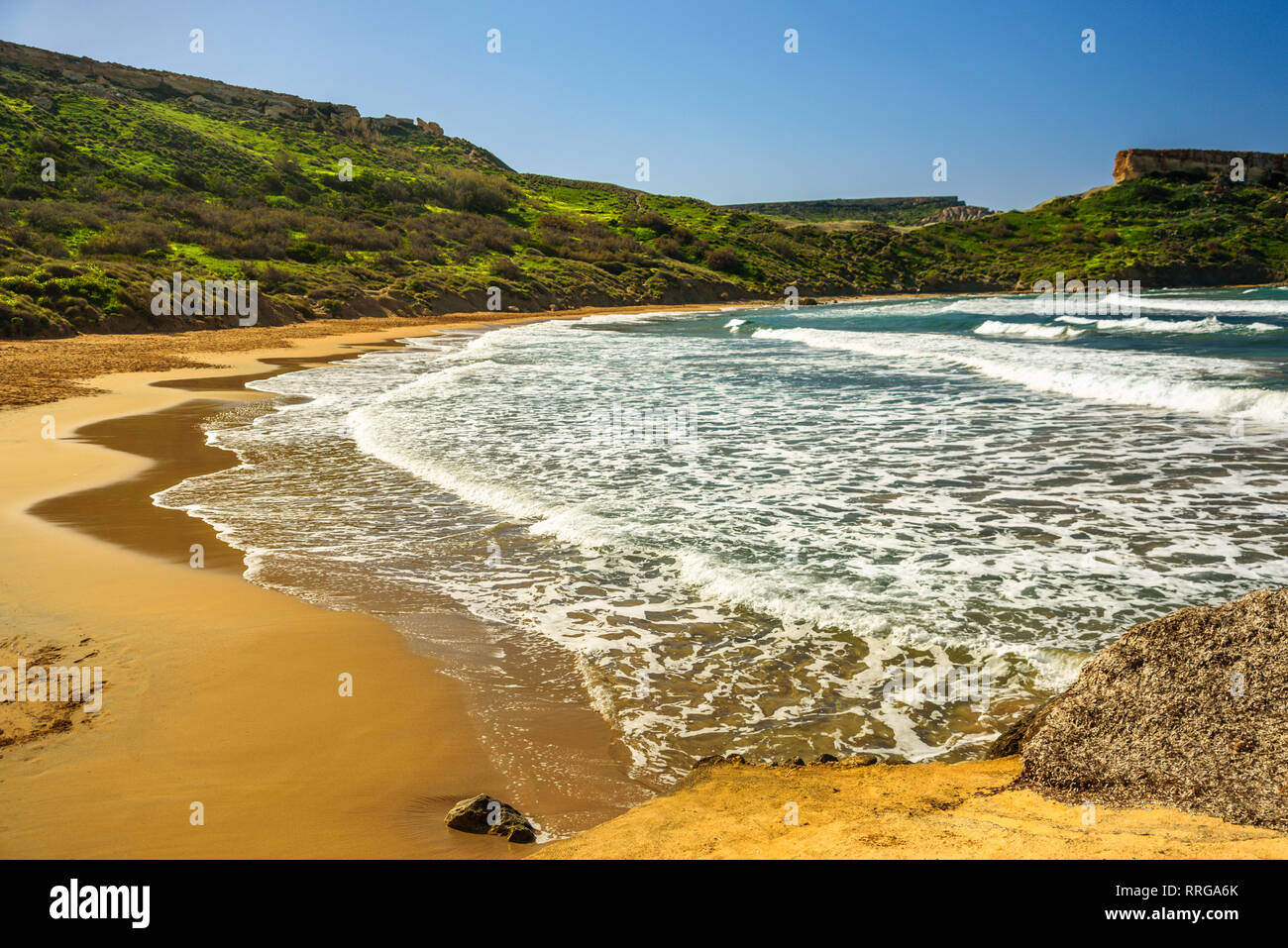 Riviera beach malta hi-res stock photography and images - Alamy