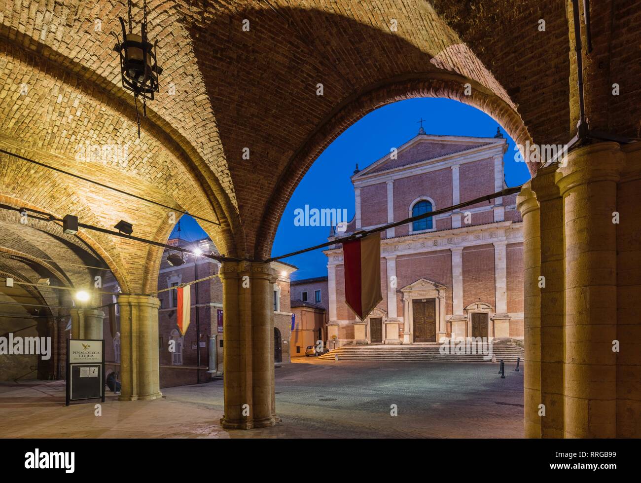 Cattedrale di san venanzio hi-res stock photography and images - Alamy