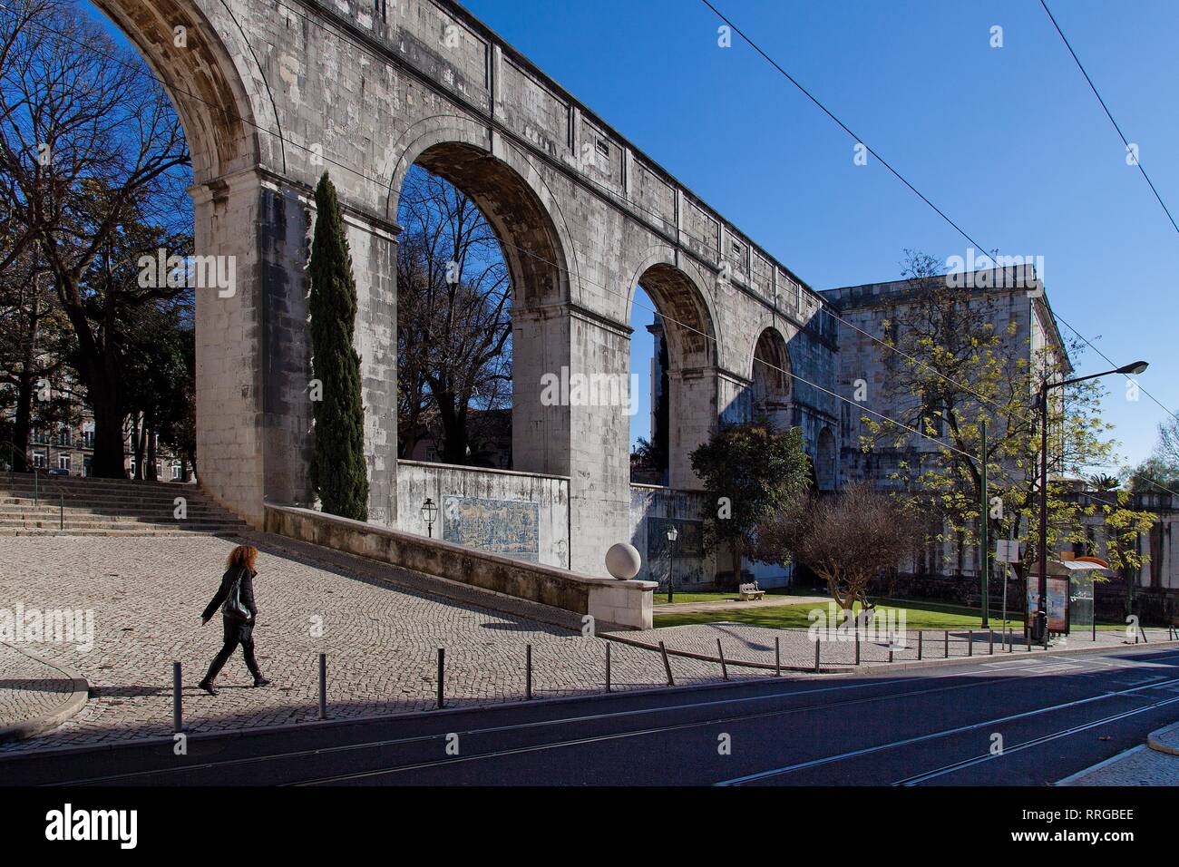 Europe aqueduct hi-res stock photography and images - Alamy