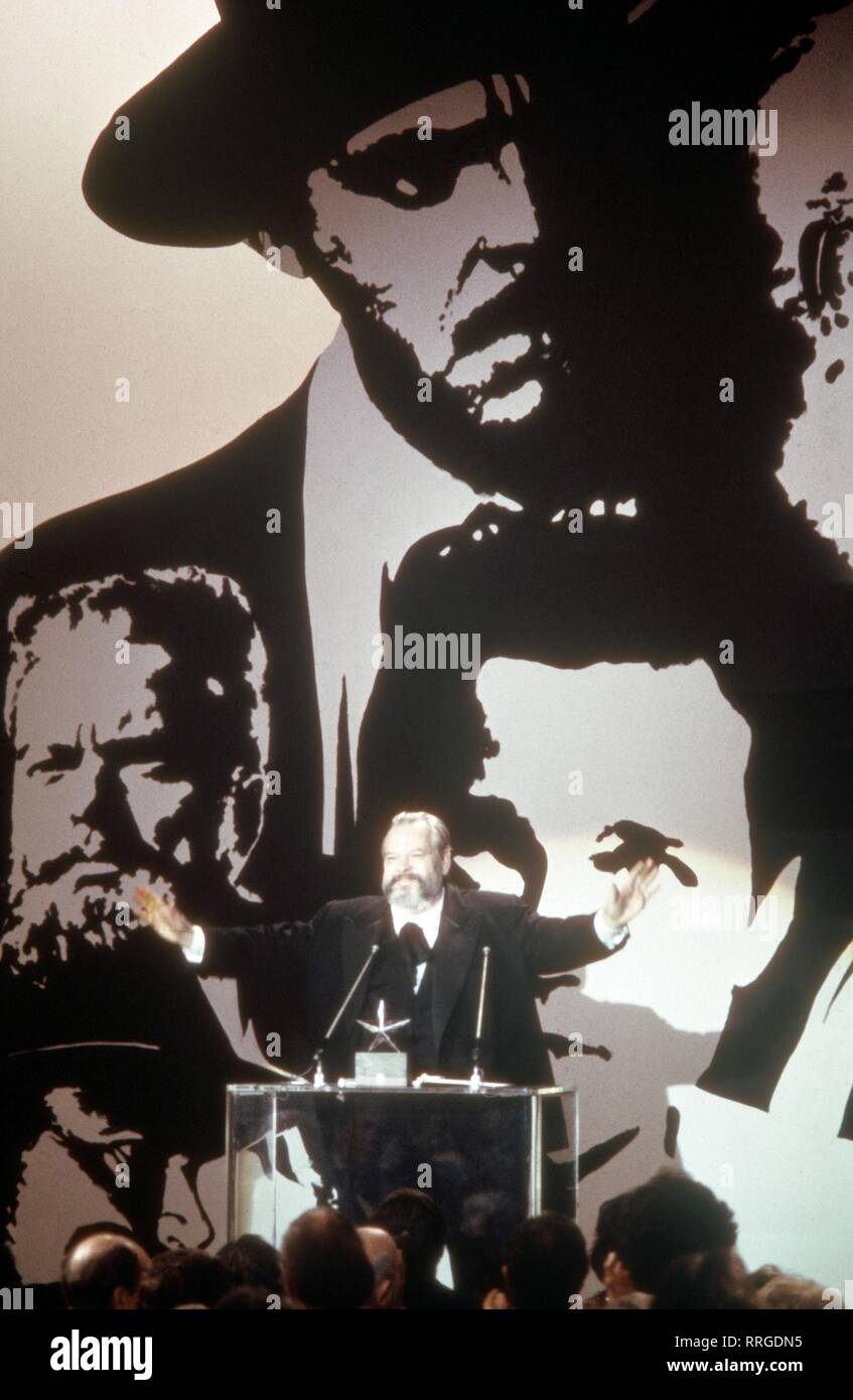 ORSON WELLES (1915/1985) ACTOR PRODUCTOR Y DIRECTOR DE CINE Stock Photo ...