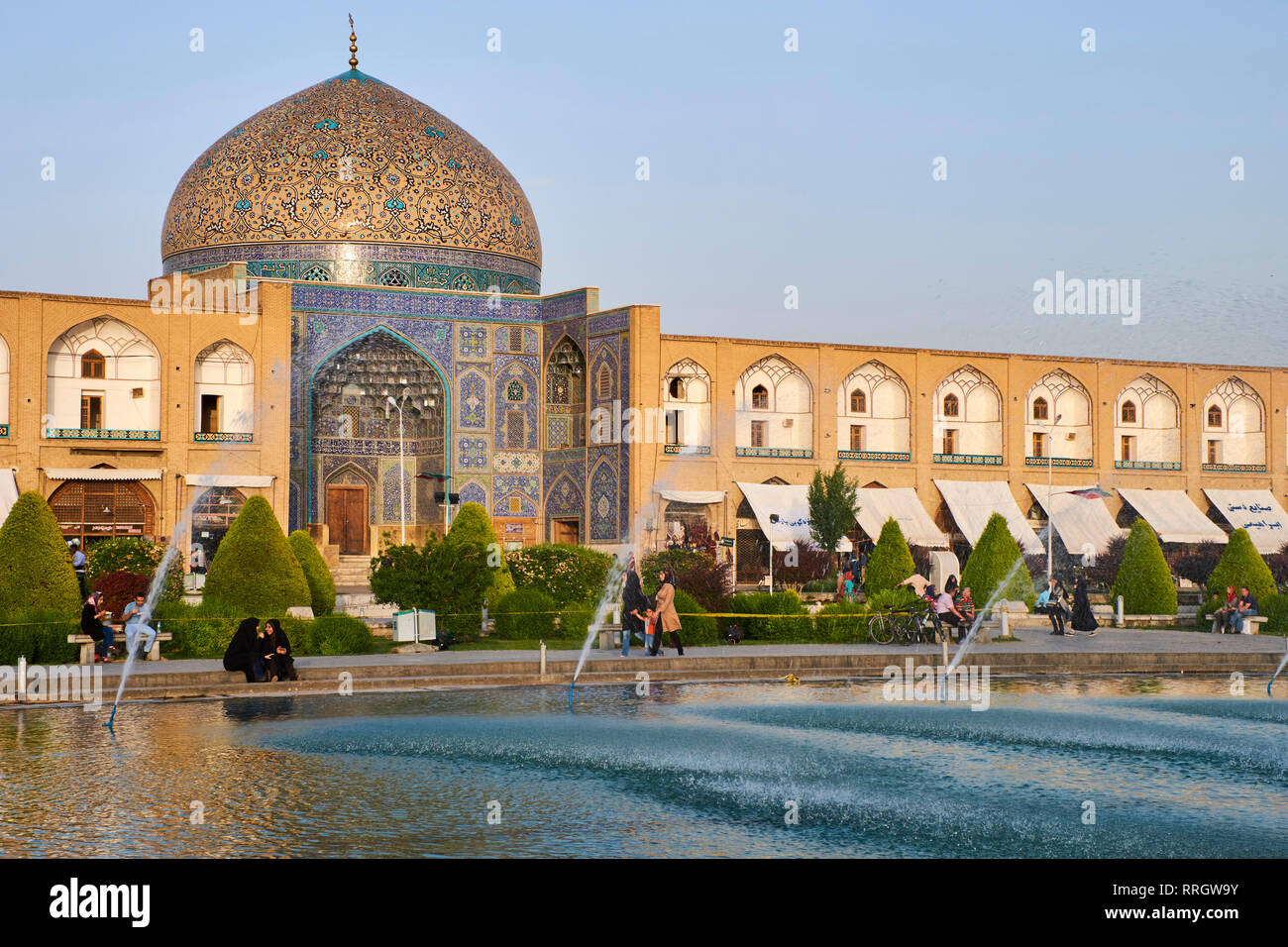 Sheikh Lotfollah Mosque, UNESCO World Heritage Site, Imam Square ...