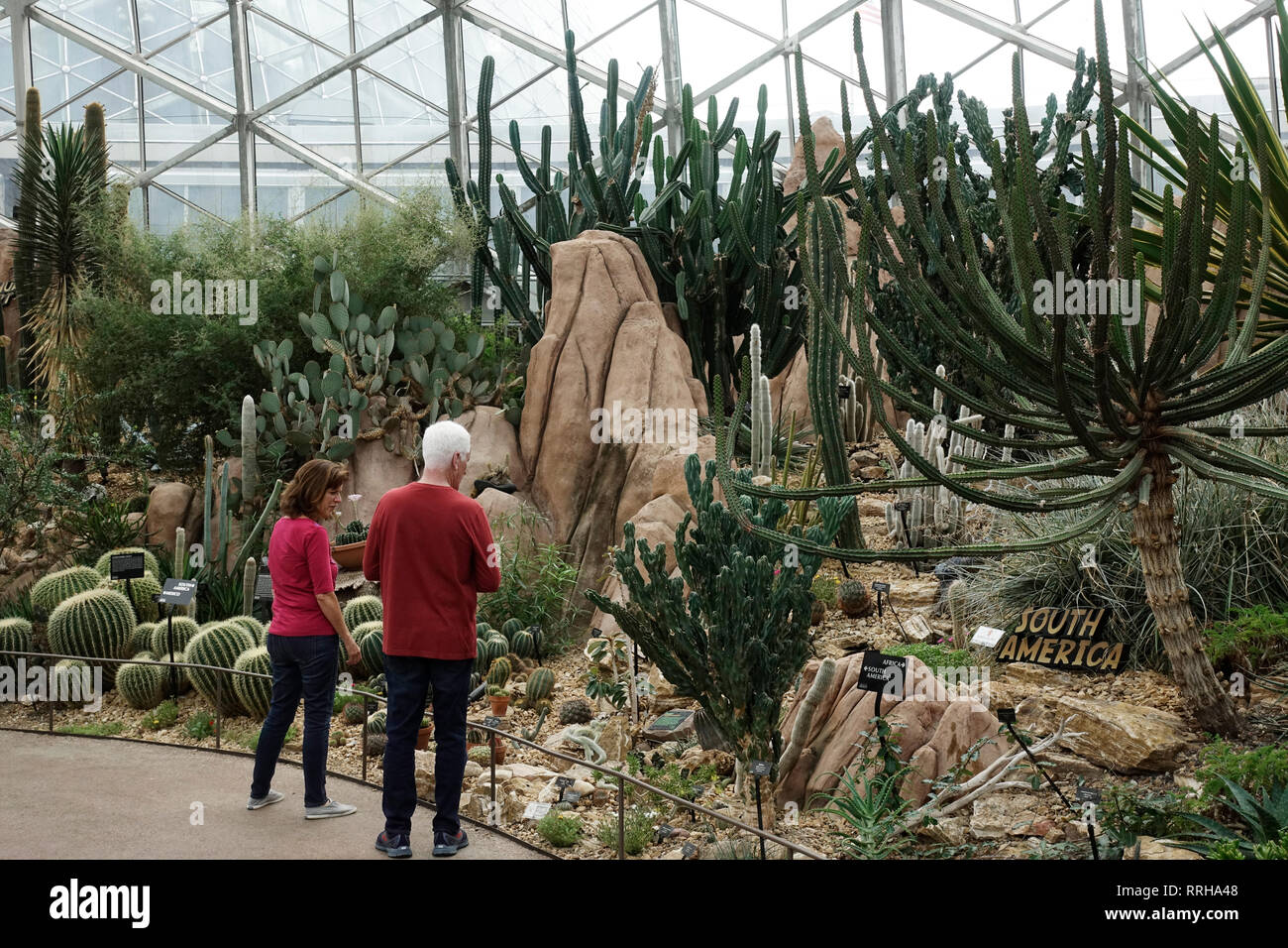 Mitchell Park Horticultural Conservatory Milwaukee Wisconsin Stock ...