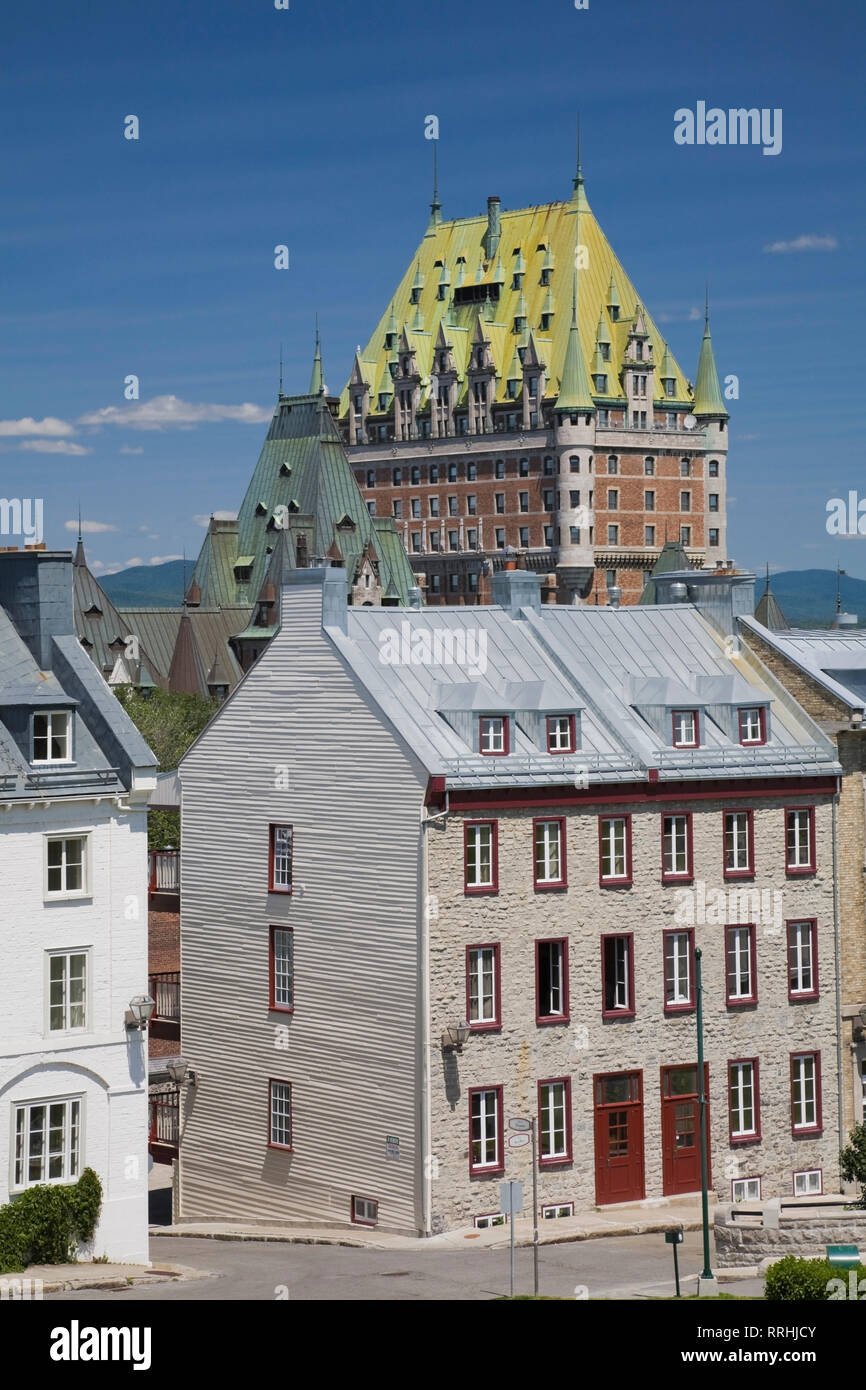 View of Chateau Frontenac and old buildings along Avenue Saint-Denis ...