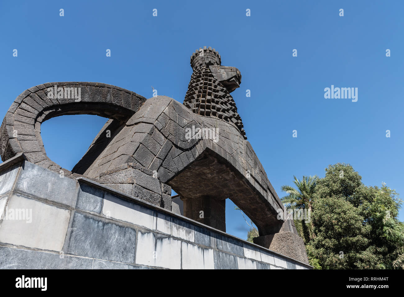 Lion statue ethiopia monument hi-res stock photography and images - Alamy