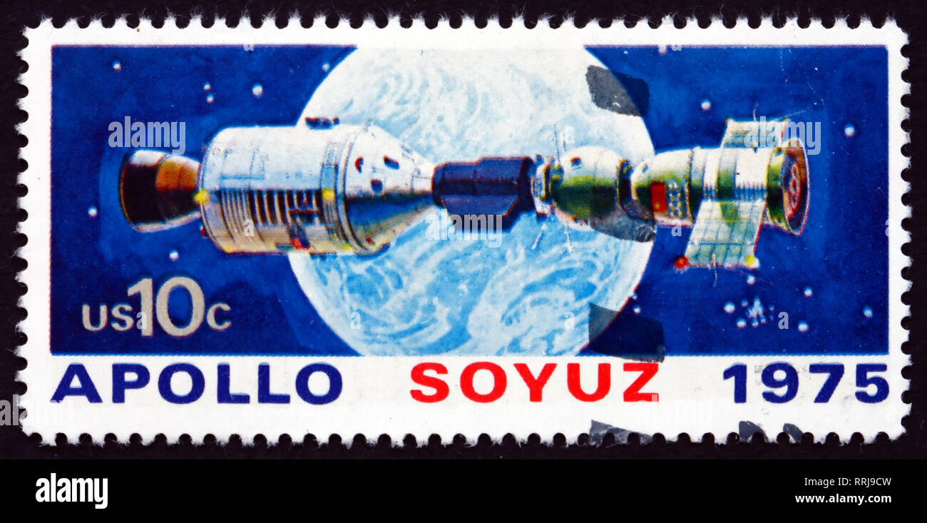 USA - CIRCA 1975: a stamp printed in the USA shows Apollo and Soyuz ...