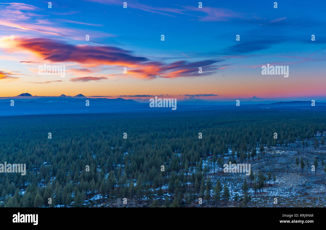 Bend Oregon Sunset from Bessie Butte Stock Photo - Alamy