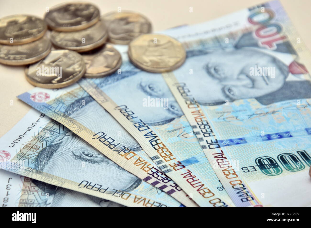 Peruvian money banknotes coins hi-res stock photography and images - Alamy