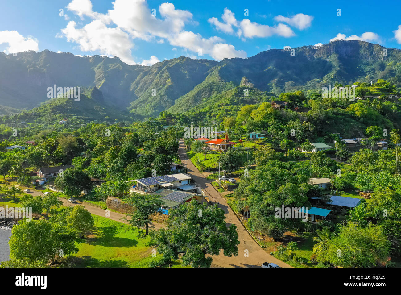 Taiohae bay hi-res stock photography and images - Alamy