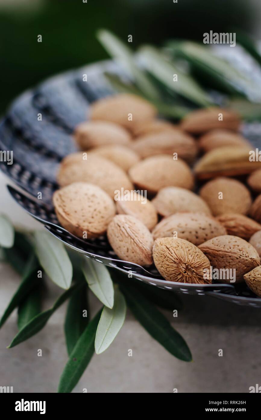 Almonds with shell hi-res stock photography and images - Alamy
