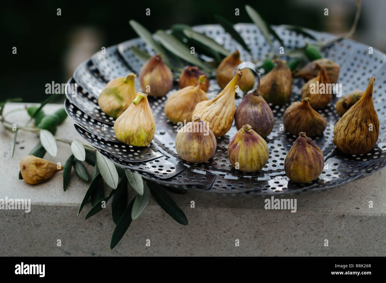 Drying figs hi-res stock photography and images - Alamy