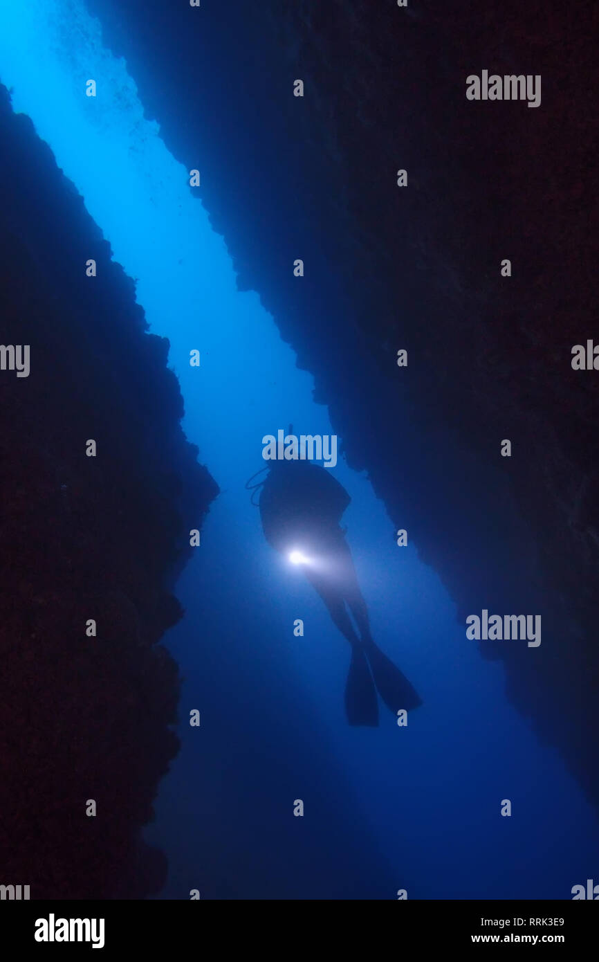scuba diving, cave Stock Photo - Alamy