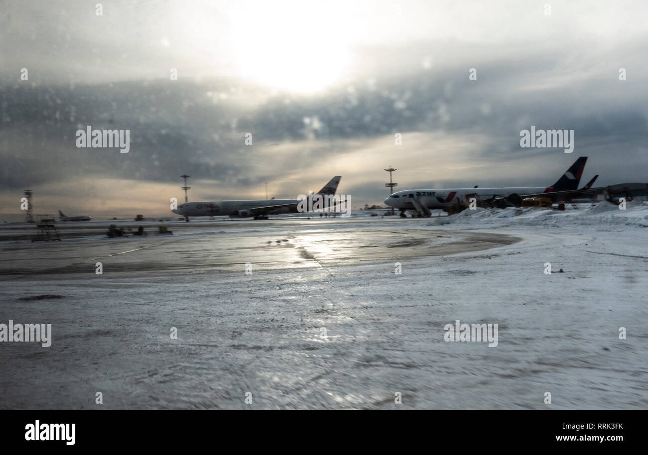 Zhukovsky airport hi-res stock photography and images - Alamy