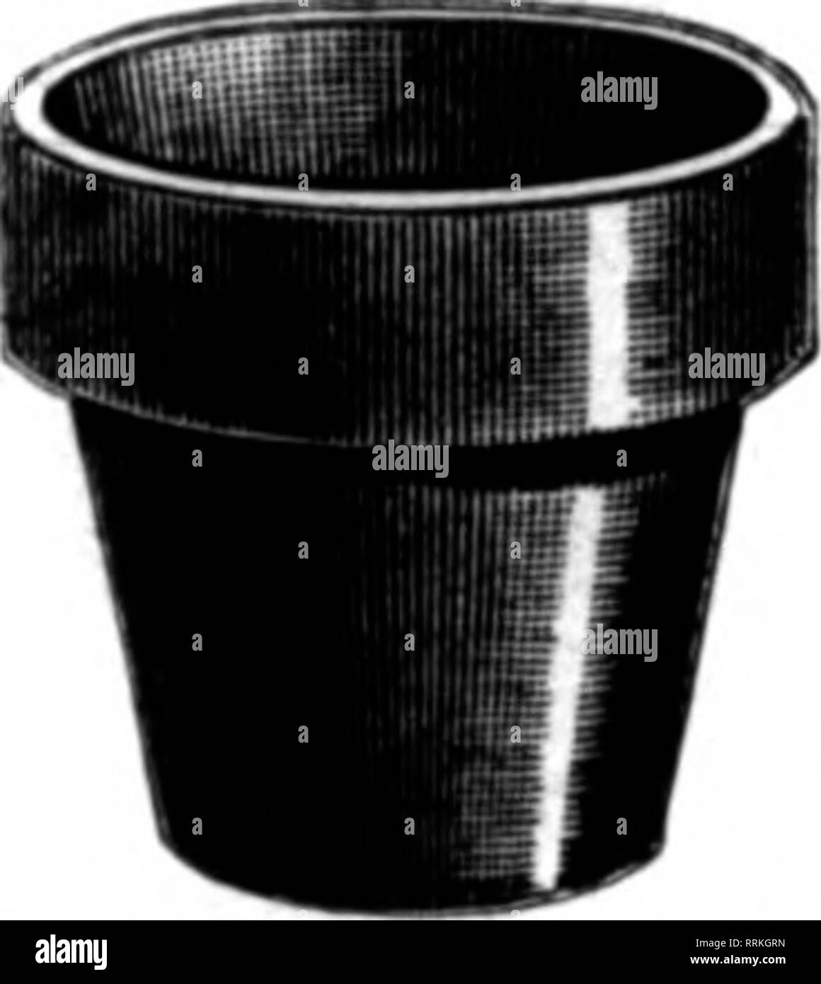 Porous pots hi-res stock photography and images - Alamy