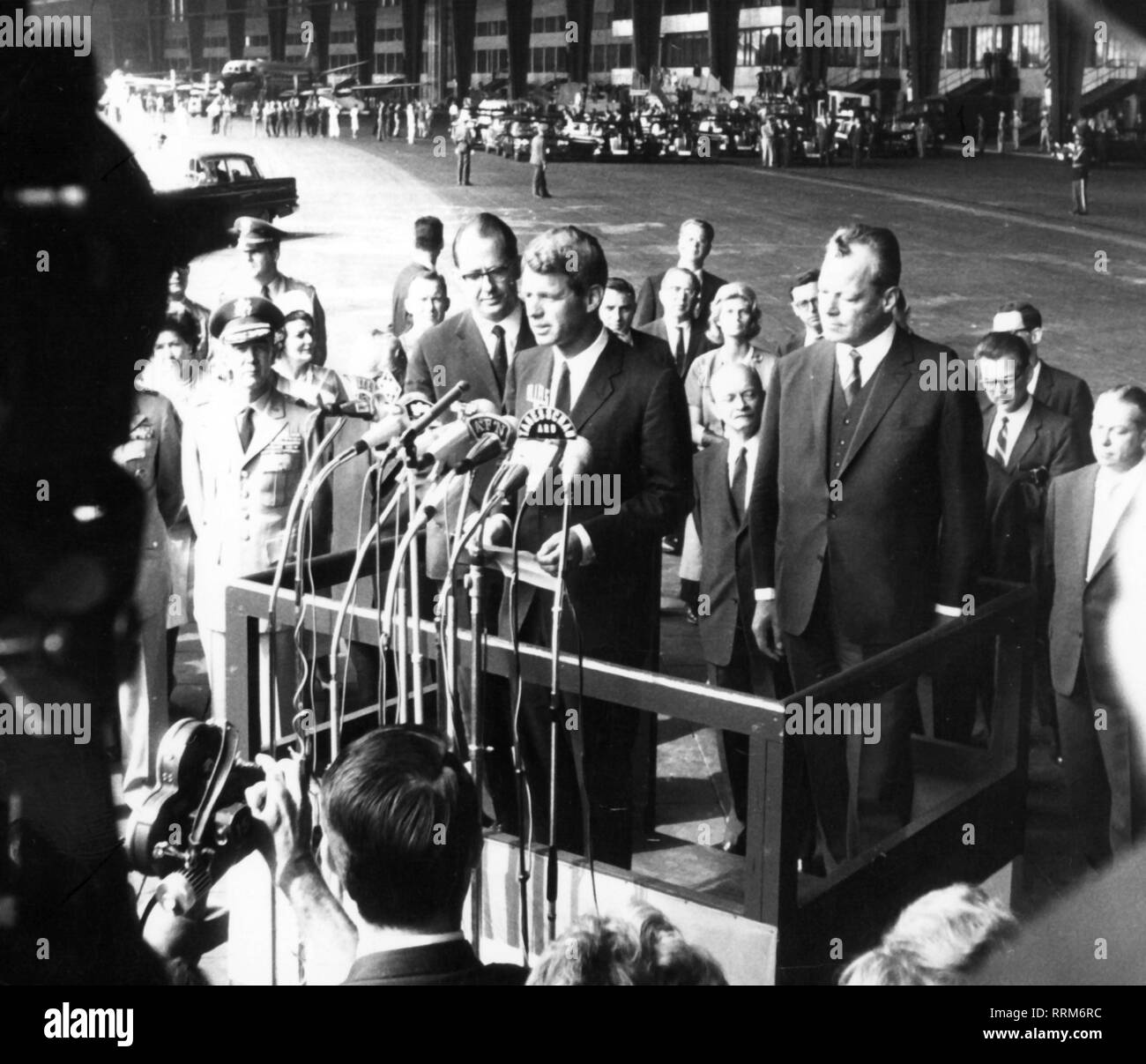 Robert francis kennedy hi-res stock photography and images - Alamy