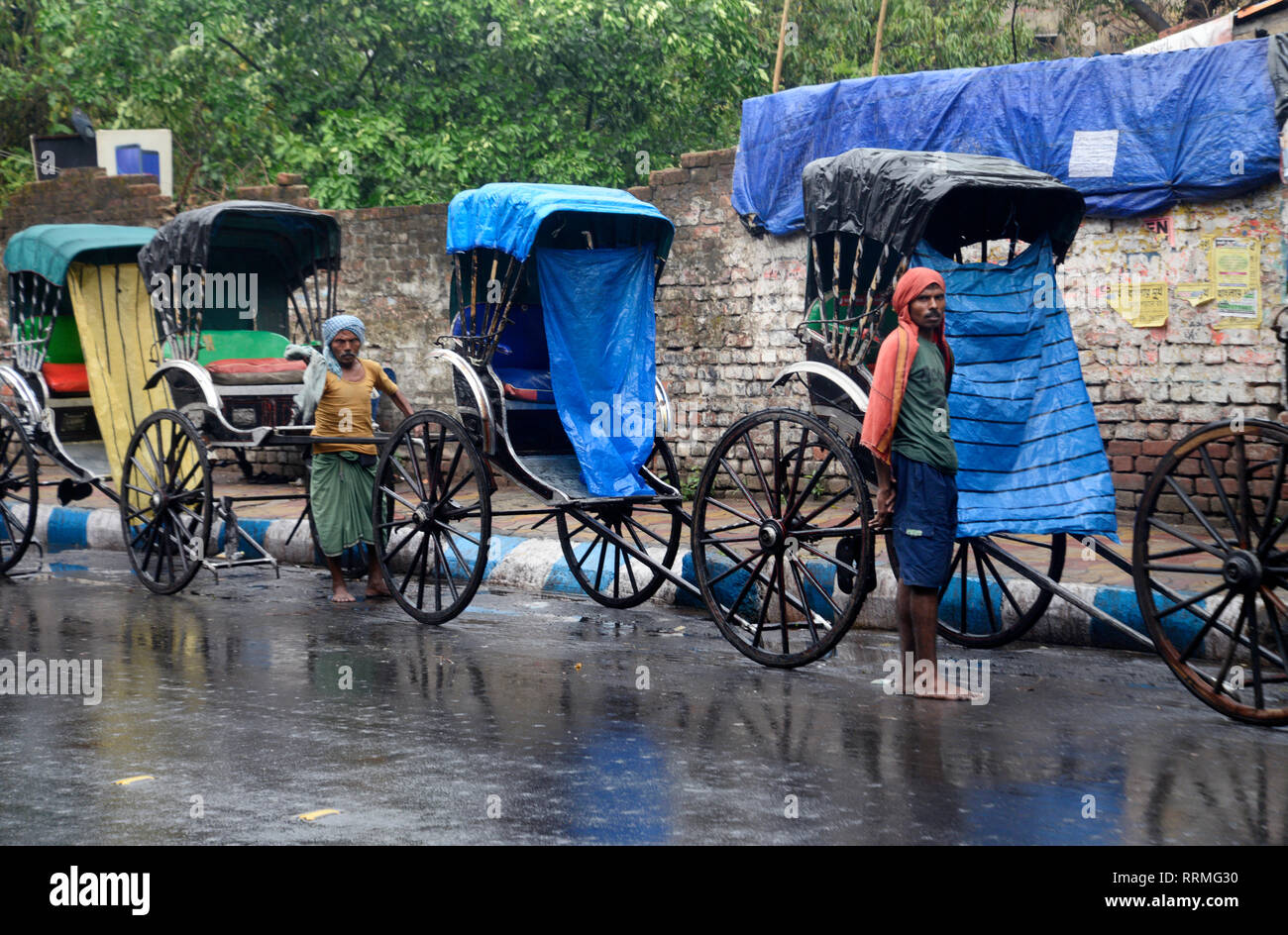 Rockshaw puller hi-res stock photography and images - Alamy