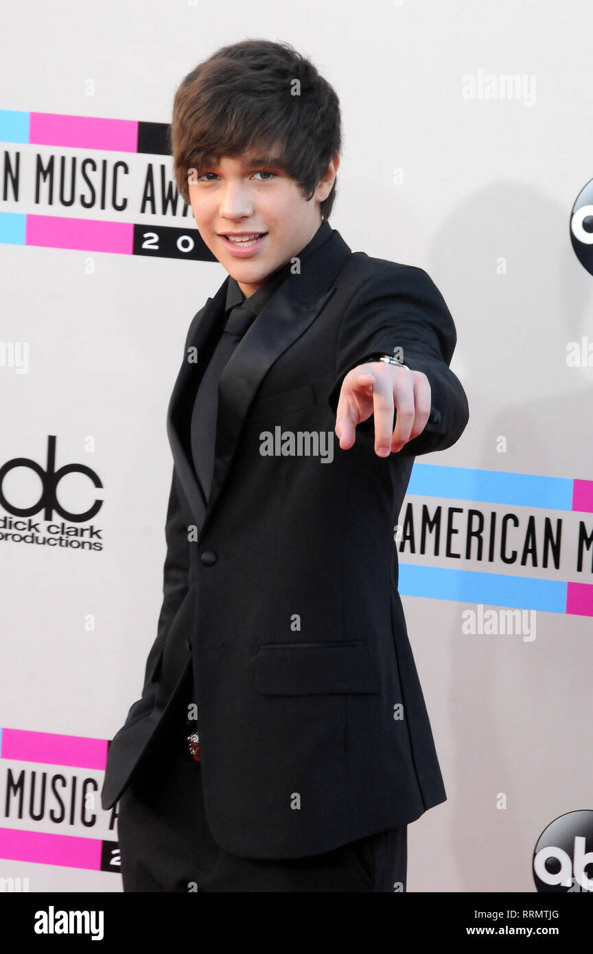 LOS ANGELES, CA - NOVEMBER 24: Singer/songwriter Austin Mahone attends ...