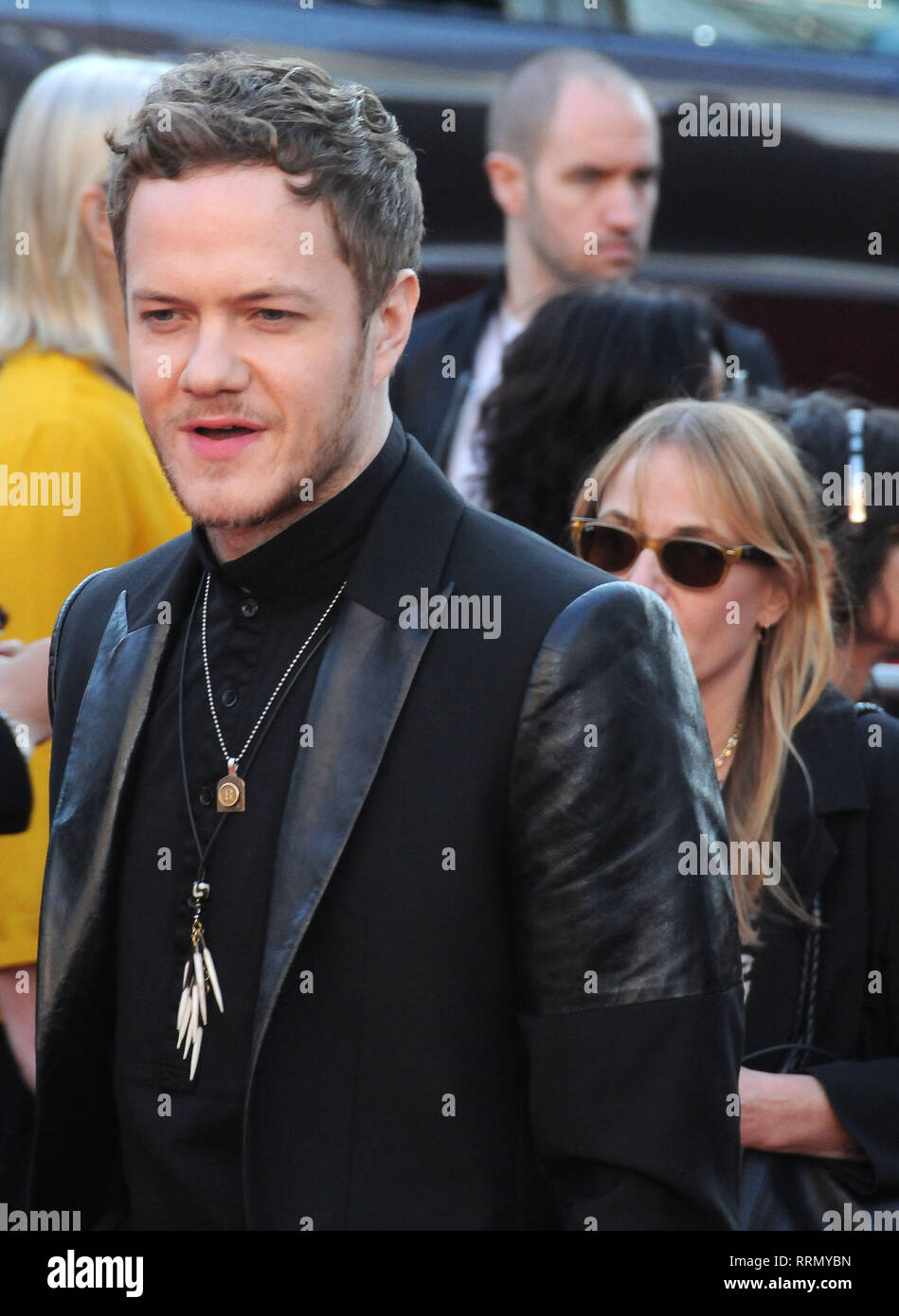 LOS ANGELES, CA - NOVEMBER 24: Singer Dan Reynolds of Imagine Dragons ...