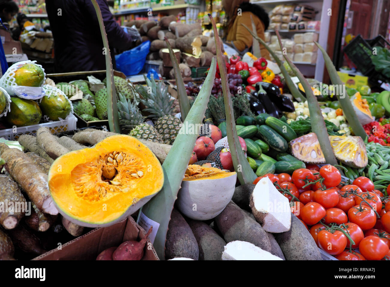 Fruit Veg Display High Resolution Stock Photography and Images - Alamy