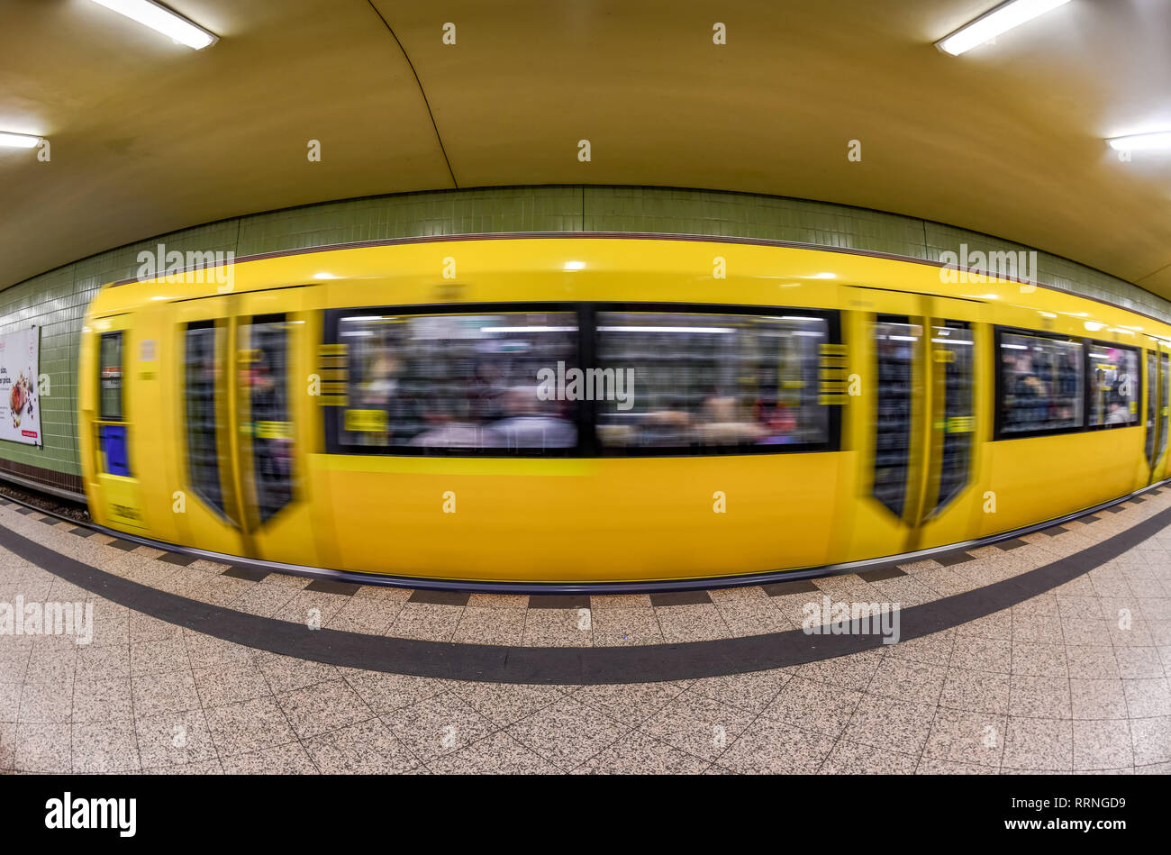 Underground, U9, station Kurfürstendamm, Charlottenburg, Berlin ...