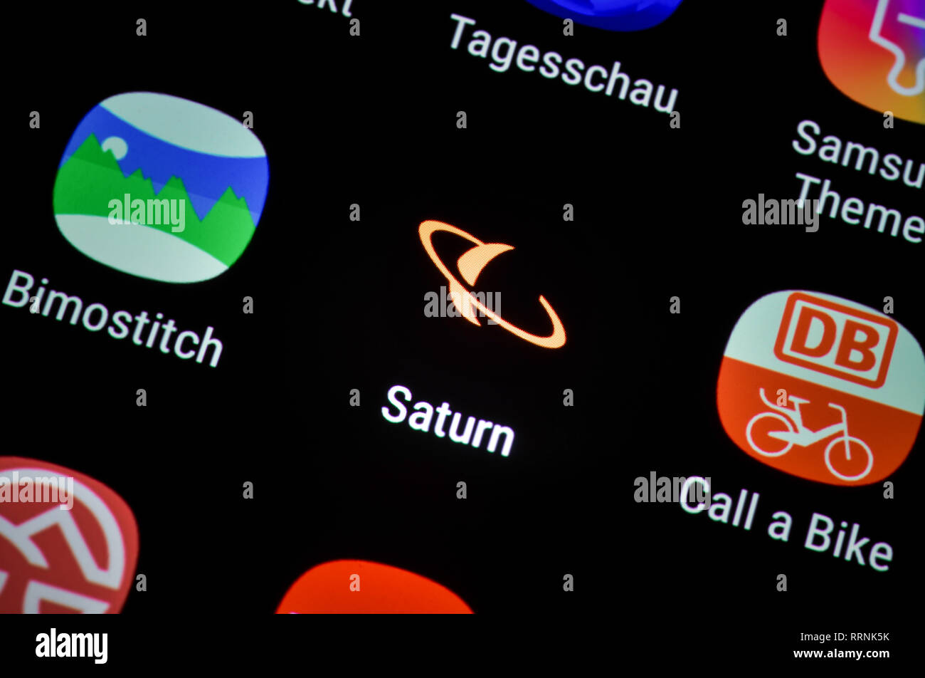 Smartphone, display, ext., Saturn, Display, App Stock Photo - Alamy