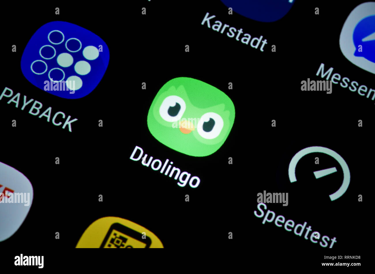 Duolingo app hi-res stock photography and images - Alamy