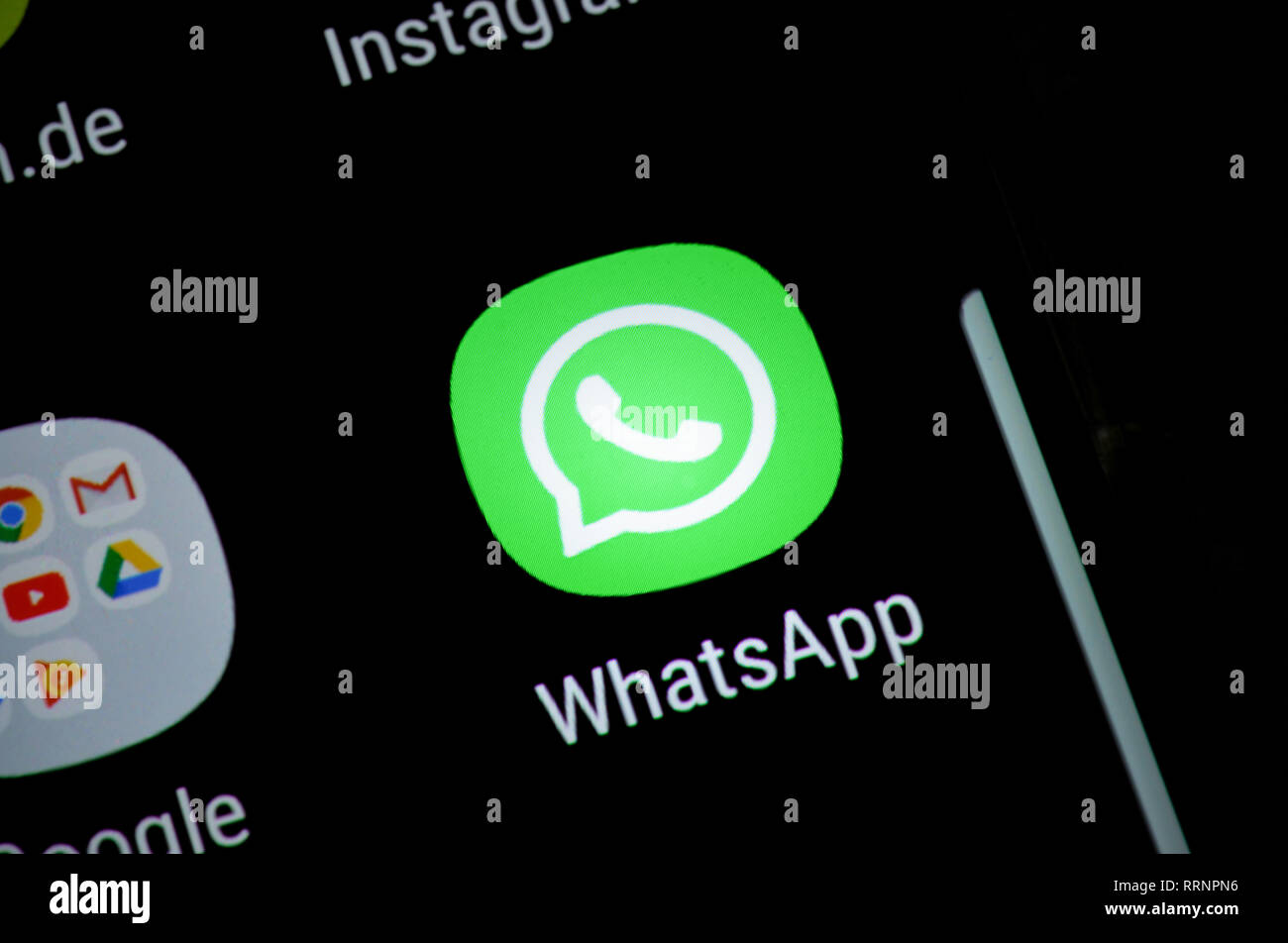 Smartphone, display, ext., WhatsApp, Display, App Stock Photo - Alamy