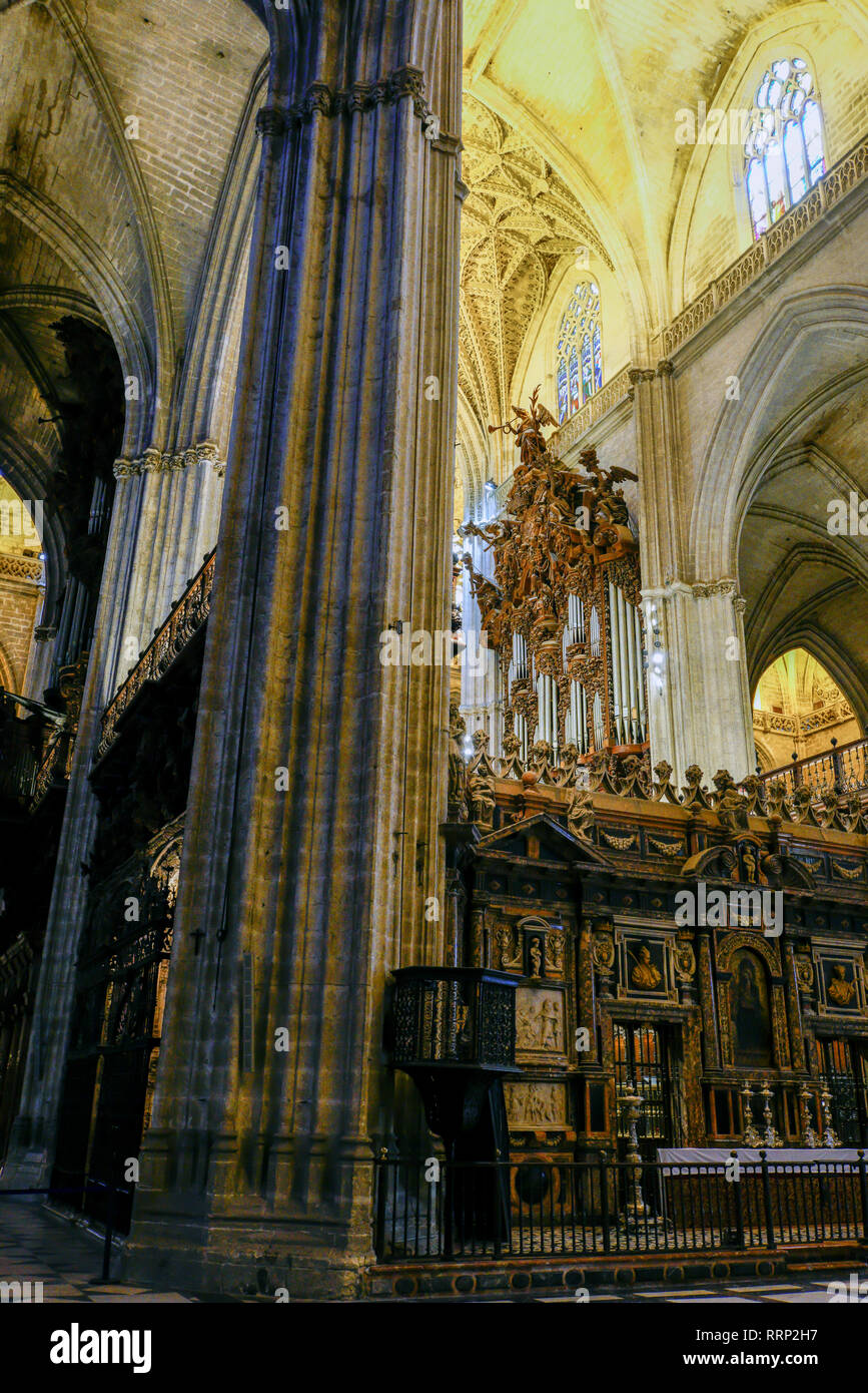 Interior shot inside of church cathedral hi-res stock photography and ...
