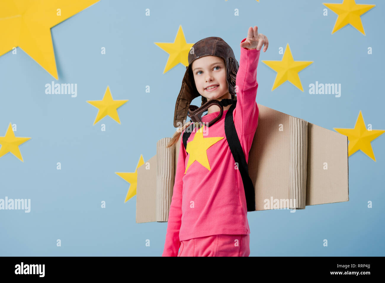 Kid pointing at stars hi-res stock photography and images - Alamy