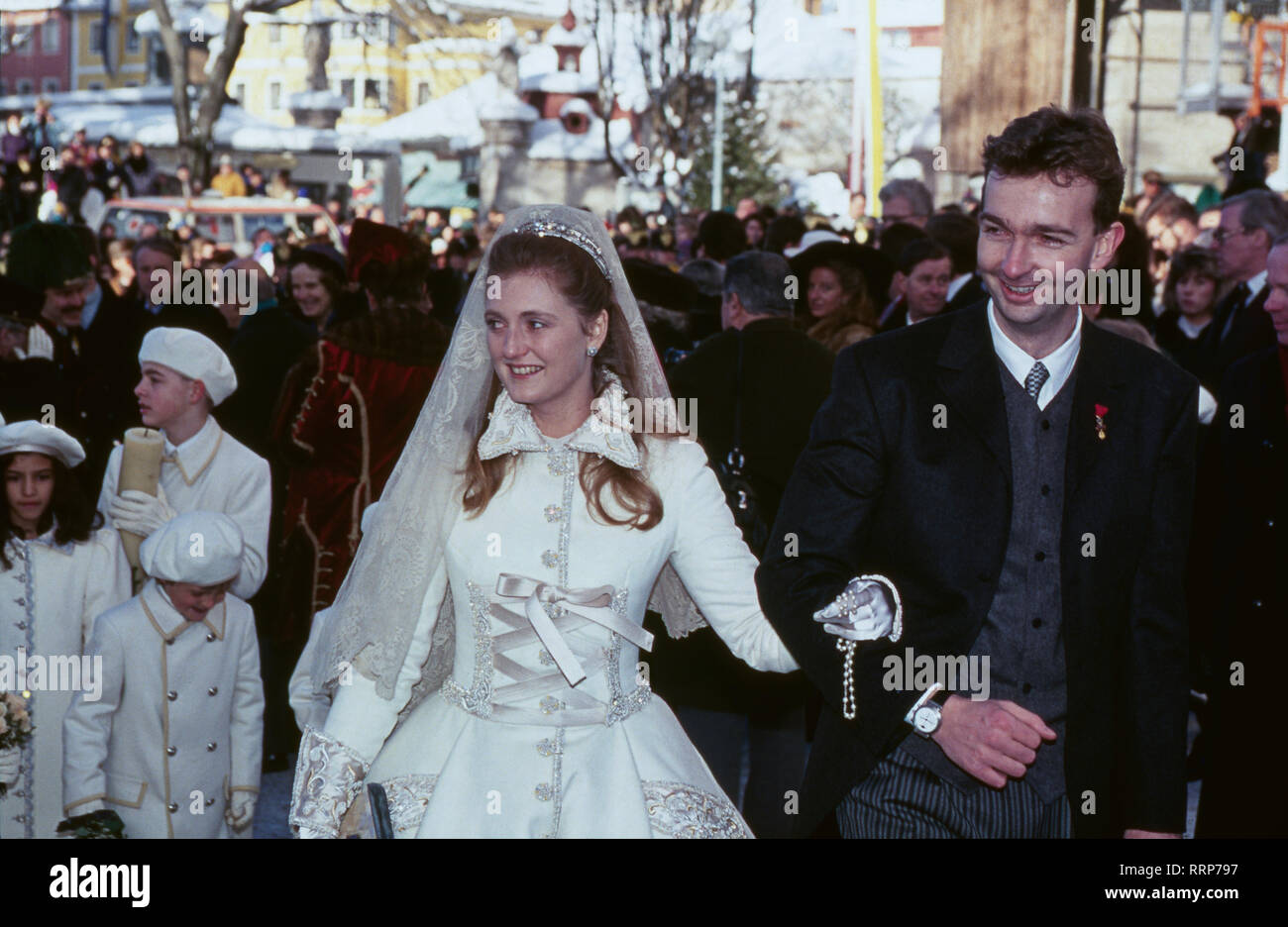 Die Hochzeit Von Karl Von Habsburg Lothringen Mit Francesca Baronin Von