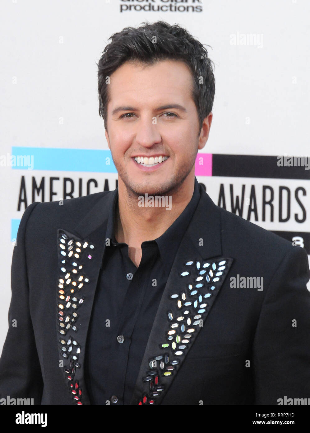 LOS ANGELES, CA - NOVEMBER 24: Singer Luke Bryan attends the 2013 ...